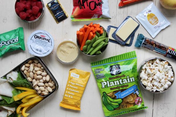 18 Healthy Travel Snacks - Stephanie Kay Nutrition