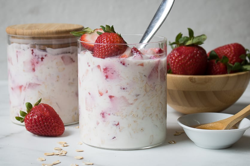 Strawberry Overnight Oats - Stephanie Kay Nutrition
