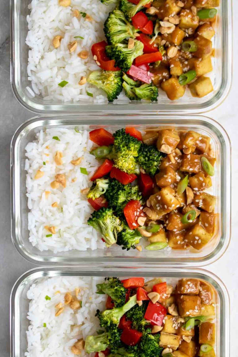 Skyr Vs Greek Yogurt Which Is Healthier Stephanie Kay Nutrition Skyr Vs Greek Yogurt Which Is Healthier Stephanie Kay Nutrition