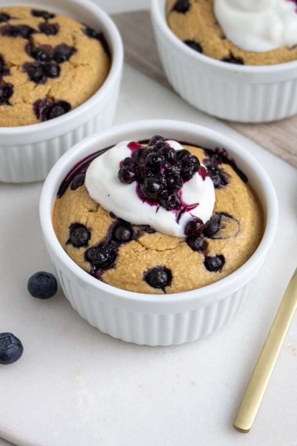 Blended Baked Oats with Blueberries - Stephanie Kay Nutrition
